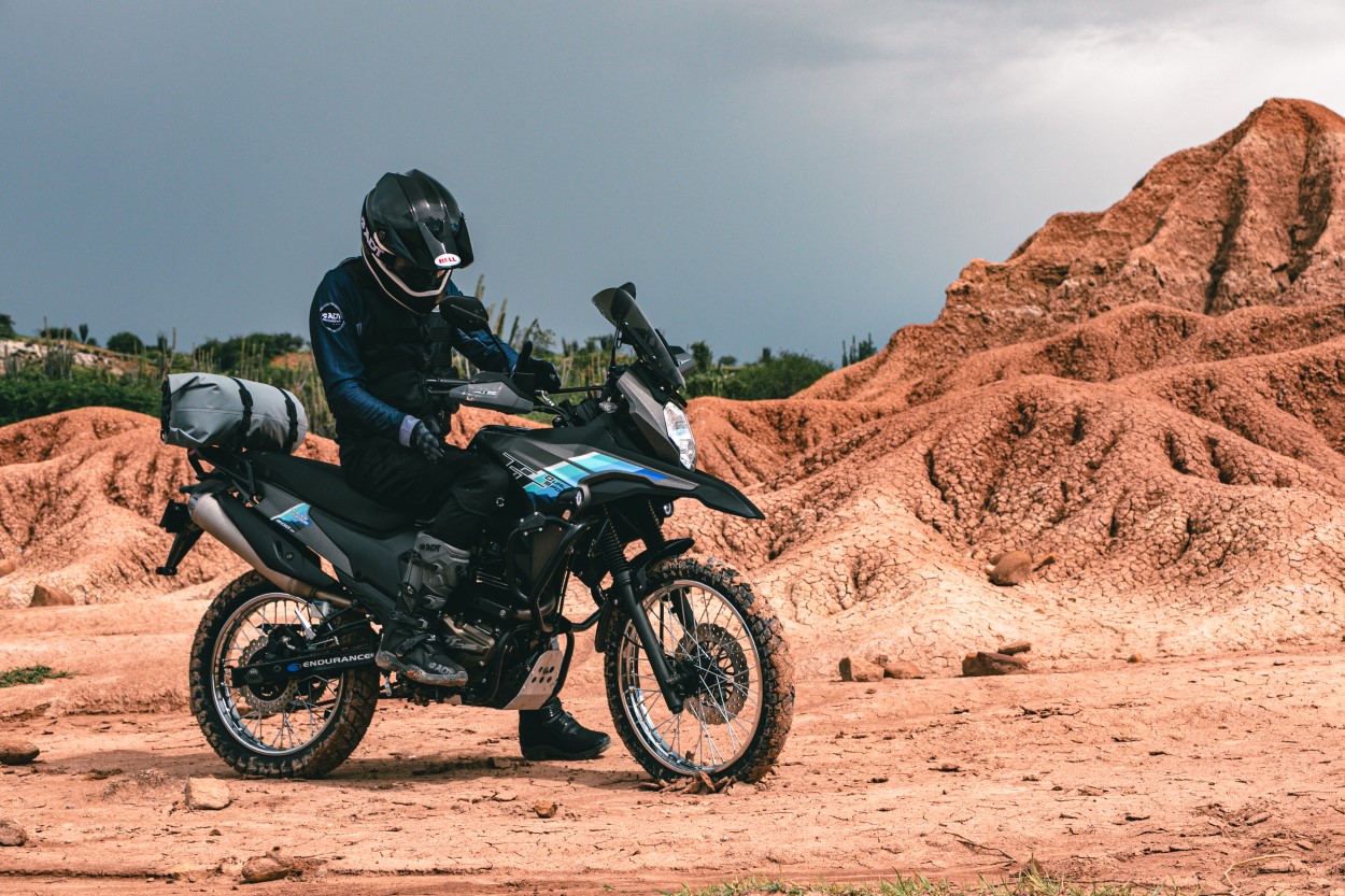 AKT TT DS 200 Rally Edition Fireparts